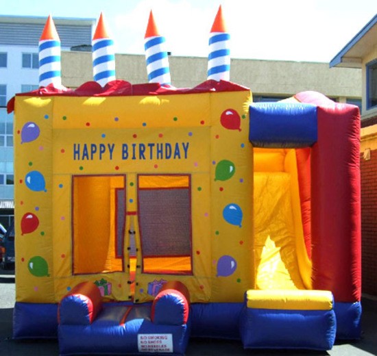 Bouncy Castle Options | Edgar Centre Dunedin - Experience the Great Indoors